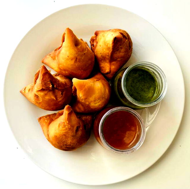 Happy World Samosa Day! A Crunchy and Flavourful Snack - Calendarr